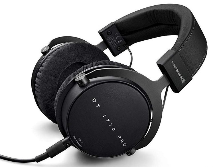 5 Best DJ Headphones Reviewed in 2024 | SKINGROOM